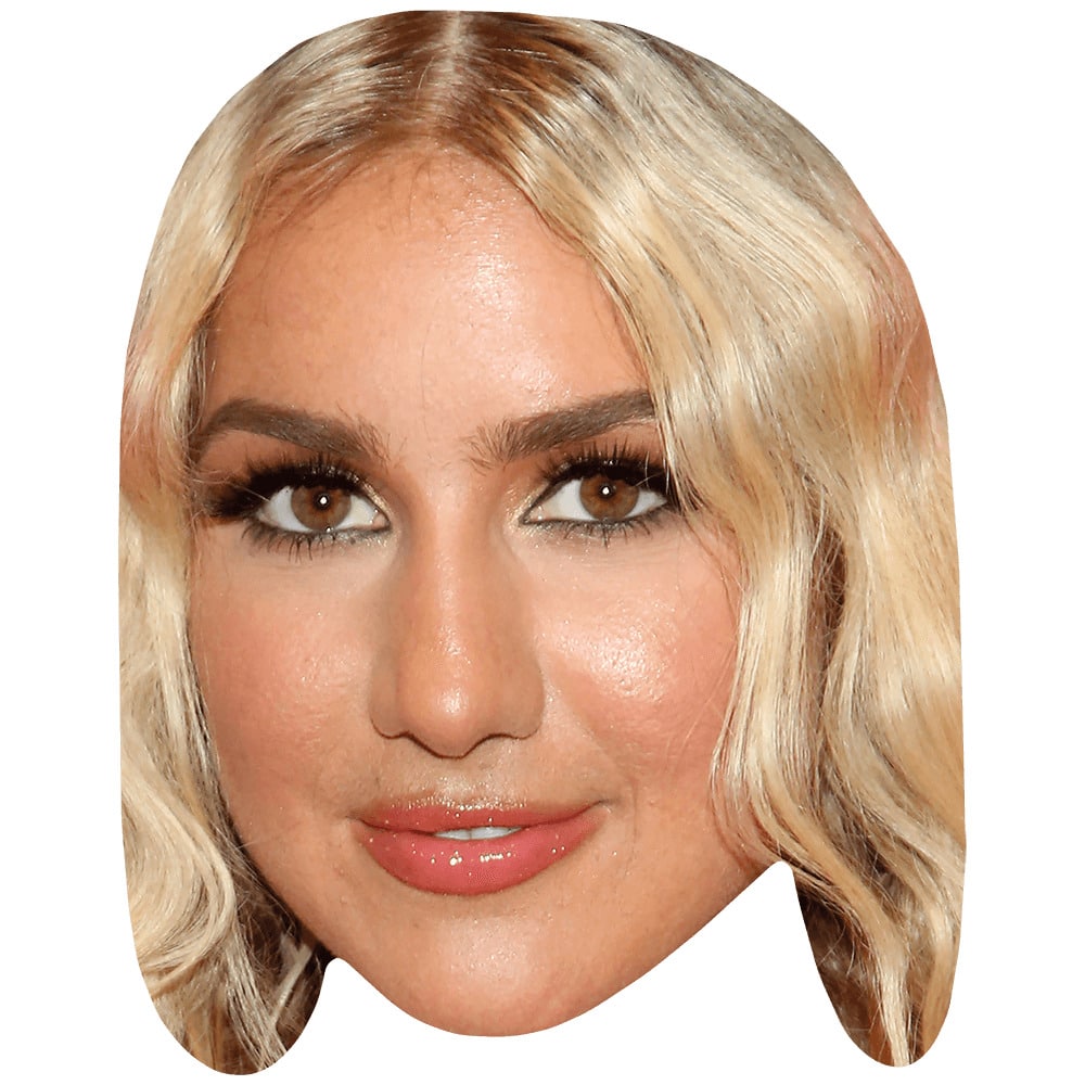 Livv Fitt (Make Up) Big Head