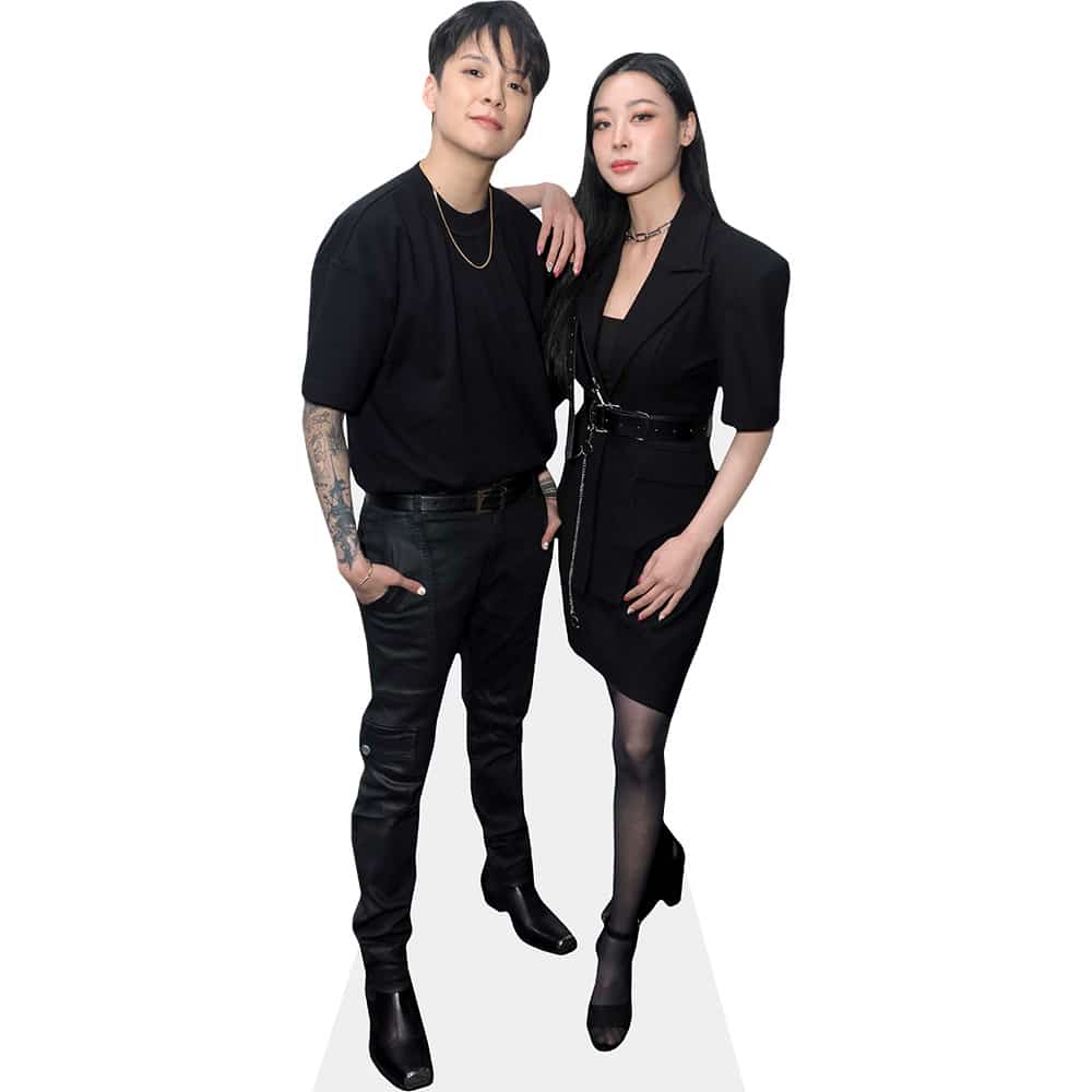Amber Liu And Emily Mei (Duo 2) Mini Celebrity Cutout